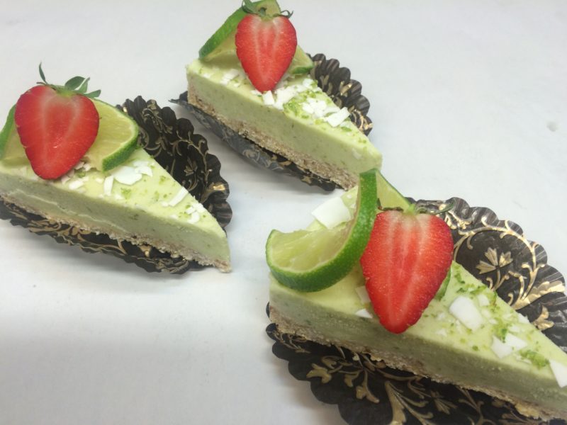 BAKELSER – Konditori Regnbågen